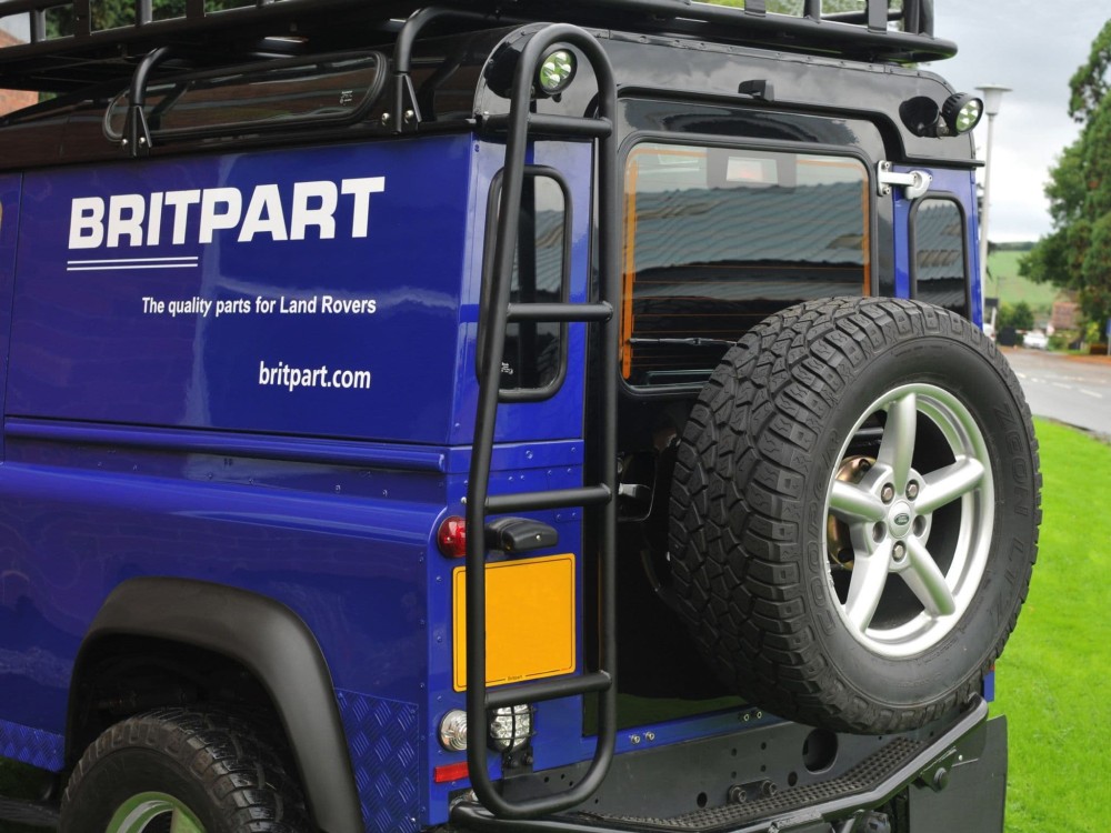 DA4710 Safety Devices Roof Ladder For Defender 90/110 - hard top ...