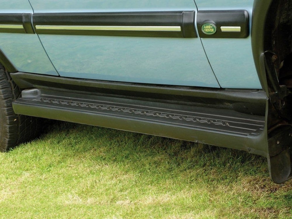 DA8534 Discovery 2 Side Steps Including Mudflaps