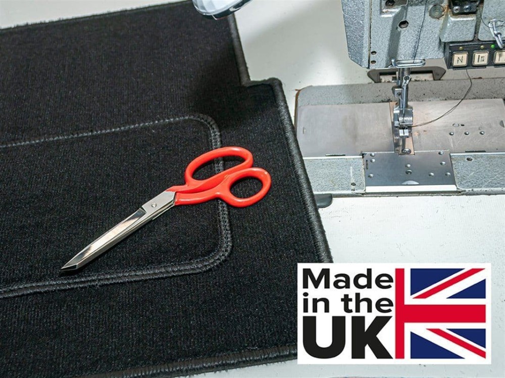 Defender 90 Rear Carpet Kit no rear seats - DA4913