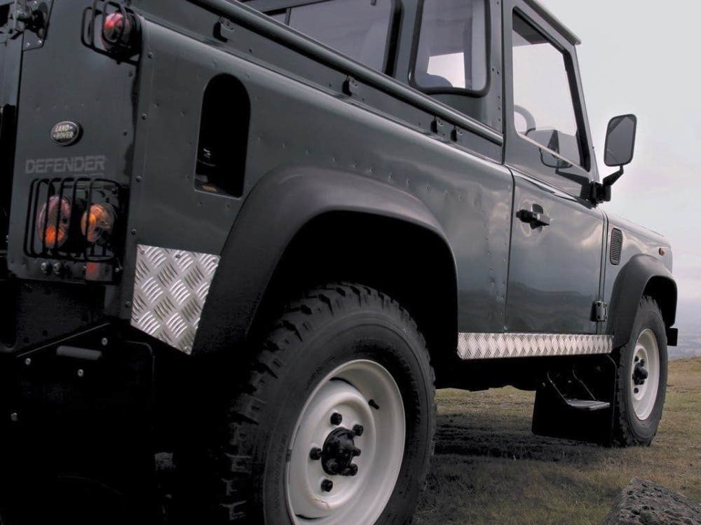 Mammouth Chequer Plate for the Land Rover Defender
