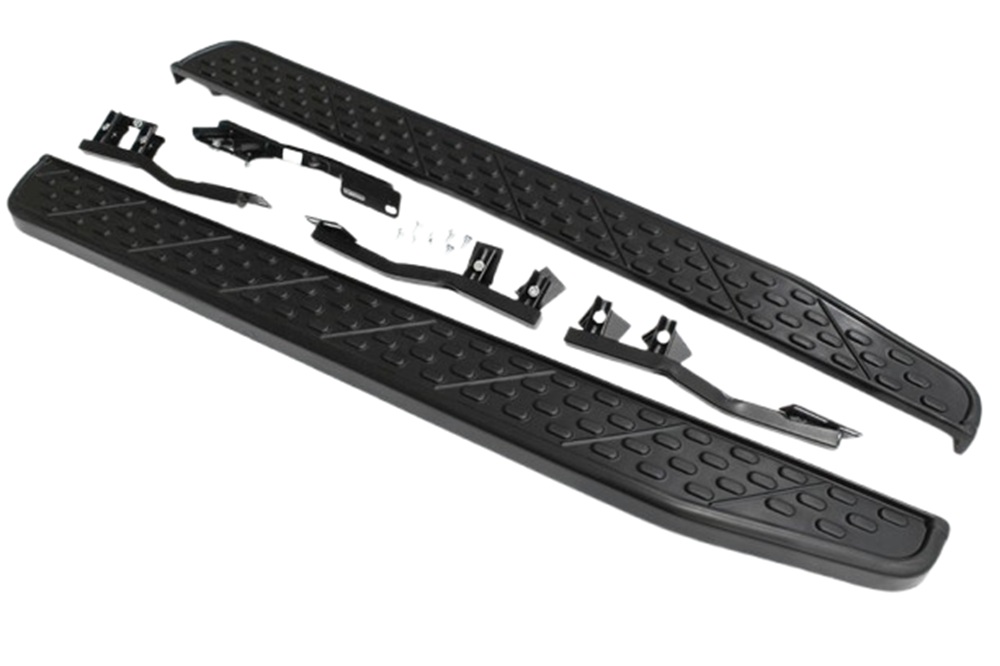 Range Rover Classic Side Steps Rubber Top Black - STC8130AB