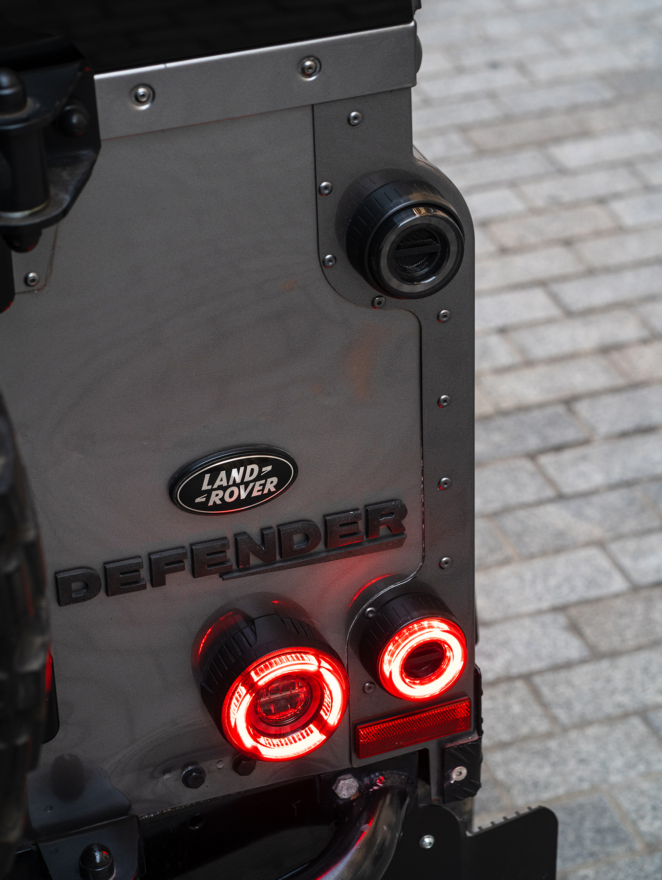 GLOHH GL-2x Tail Light Set - Tinted Lens Version