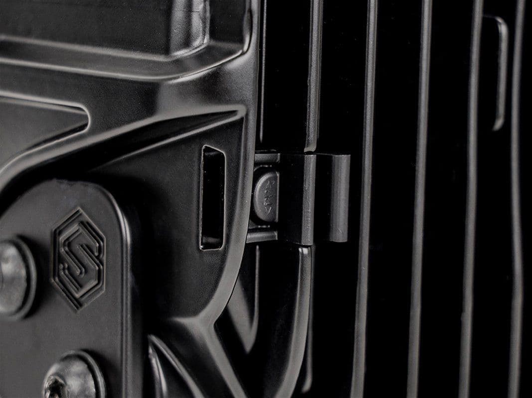 New Defender LAZER Sentinel 9-inch Elite Driving Light with Indicator ...