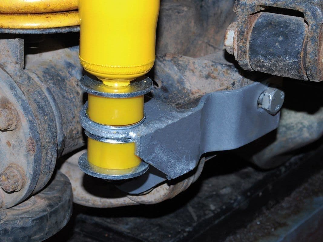 Range Rover Classic Twin Shock Turrets Front Pair 2& Lift DA6322L