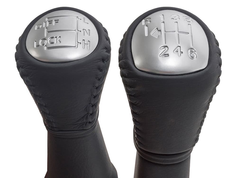 TF1472 Puma Defender Leather Gearbox & Transfer Box Levers