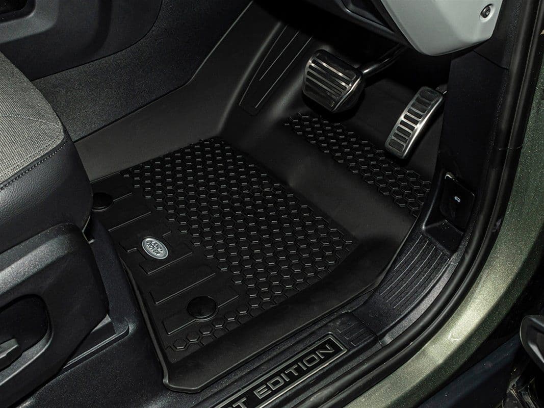 VPLES0667 New Defender 110 52 Seats Genuine Deep Sided Rubber Floor Mat Set